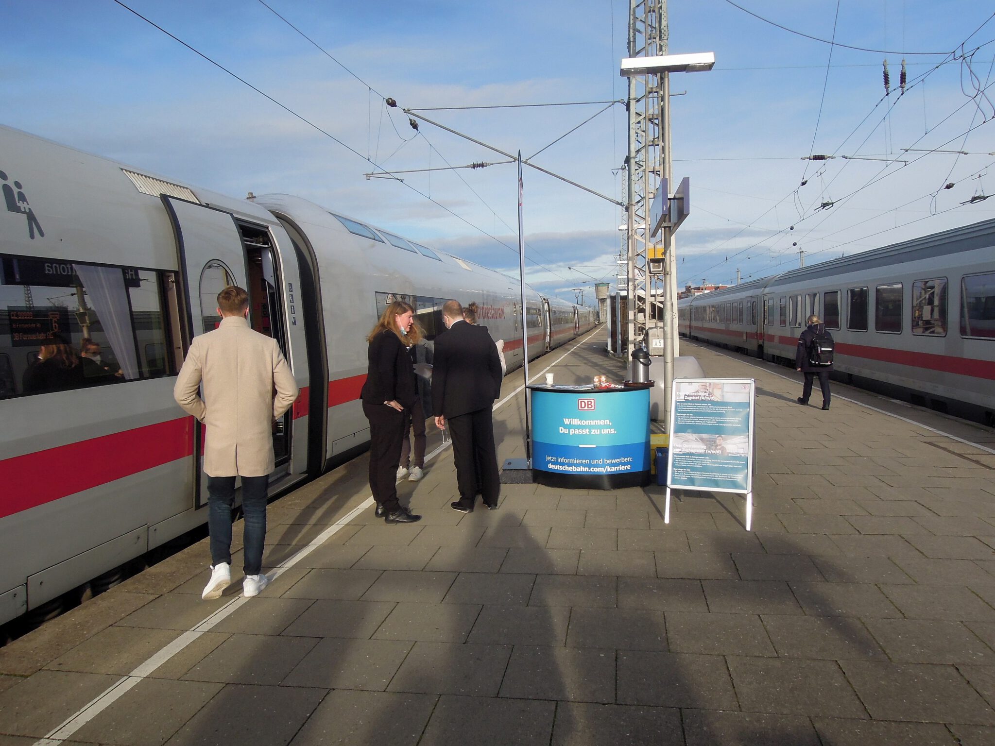 Das besondere Gleis 5 – Bahnhof Altona – Bahnhof Altona bleibt doch ...